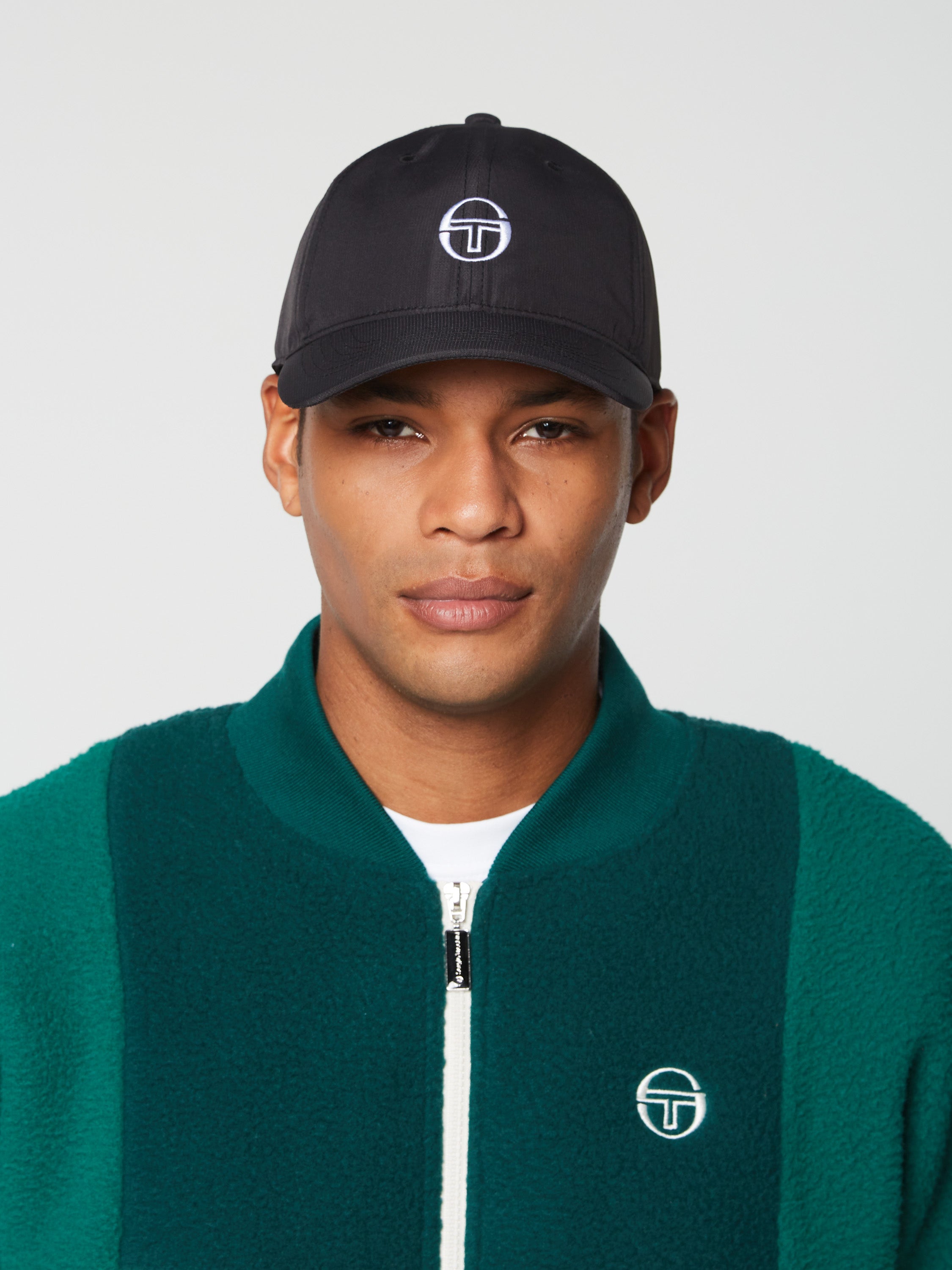 Court Hat- Black Beauty – Sergio Tacchini