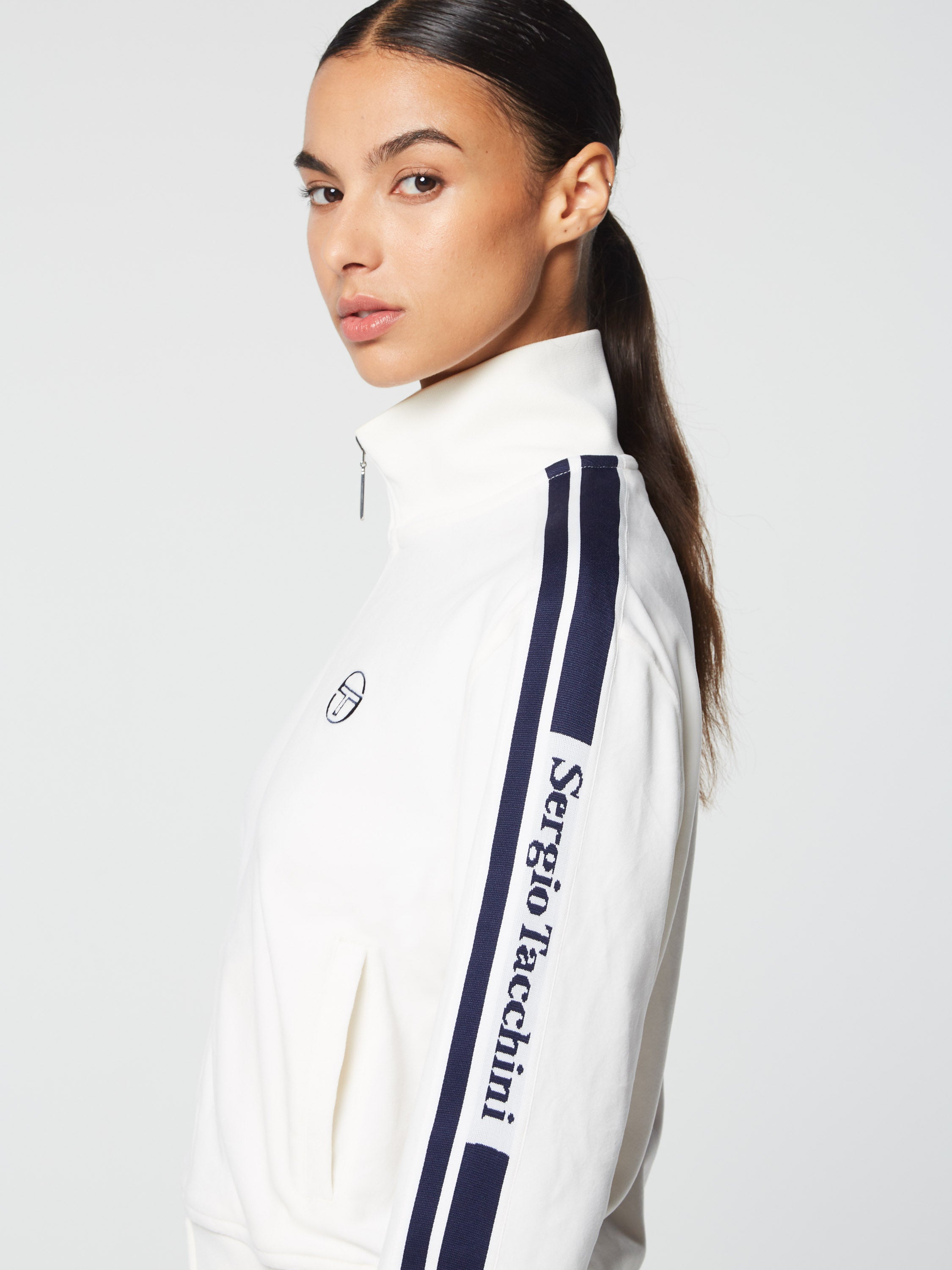 Sergio Tacchini Sale - Tracksuits, Hoodies & Sneakers – Page 12