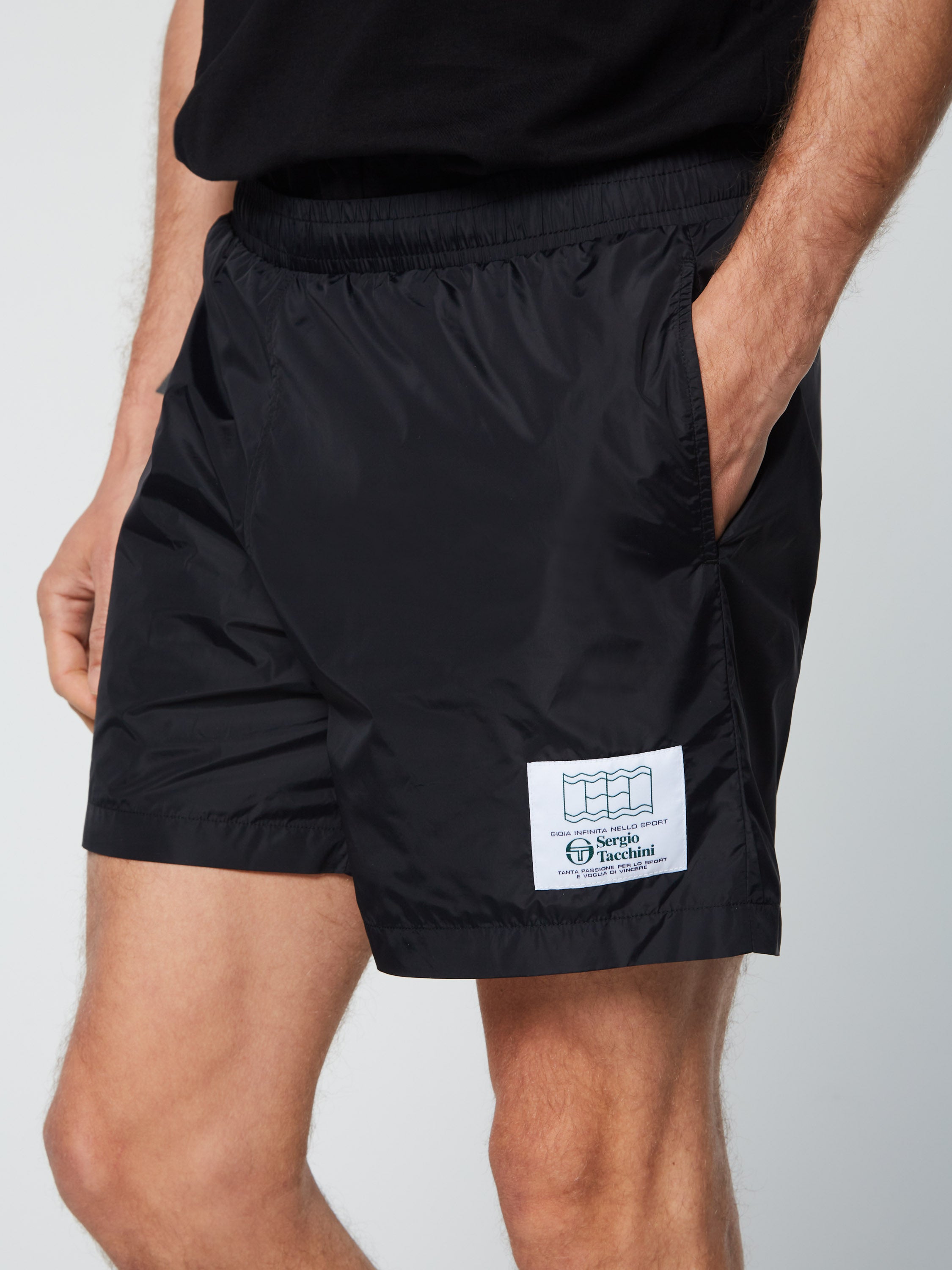 NYLON – Sergio Tacchini